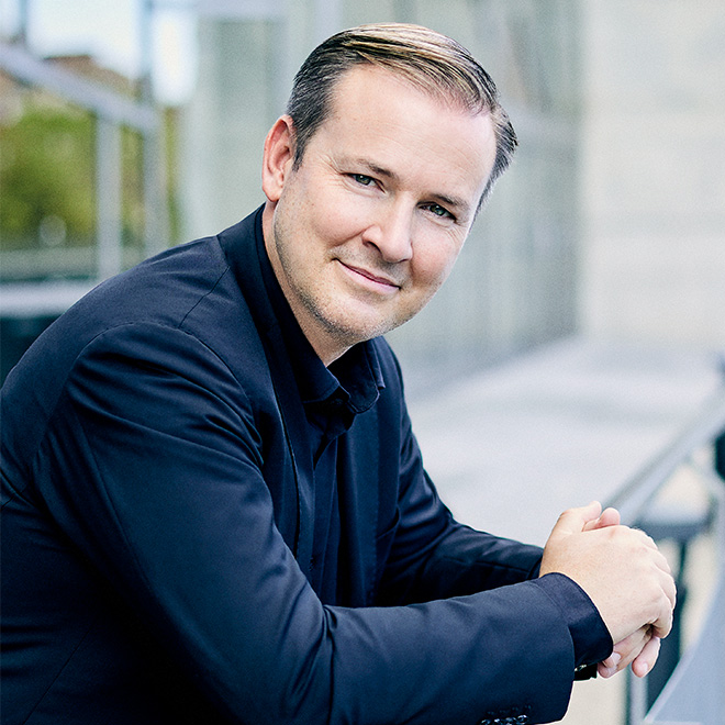 Radio. Adiós a Erik Nielsen como titular de la Sinfónica de Bilbao ...